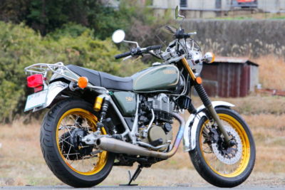 バイク工房 Greentea／2013 YAMAHA SR400／SR File.271 | モトタイムズ MOTO TIMES